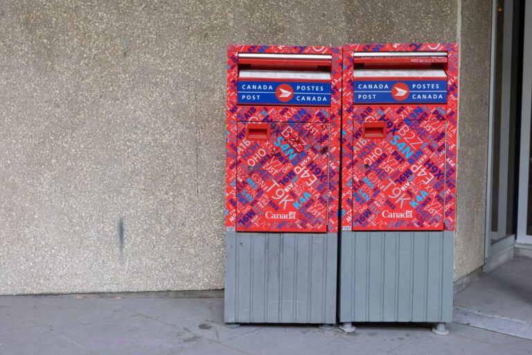 Canada Post posts $841-million pre-tax loss in 2024 - Inside Logistics