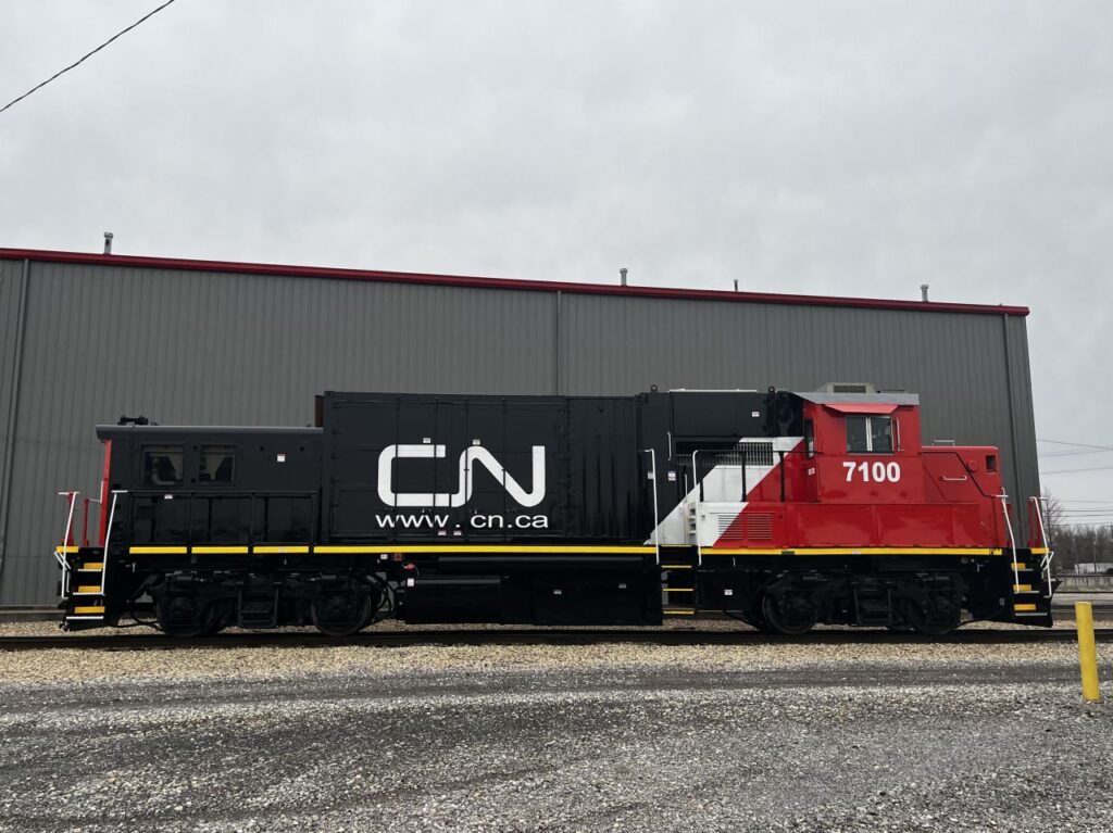 CN tests hybrid locomotive to boost sustainability - Inside Logisitics
